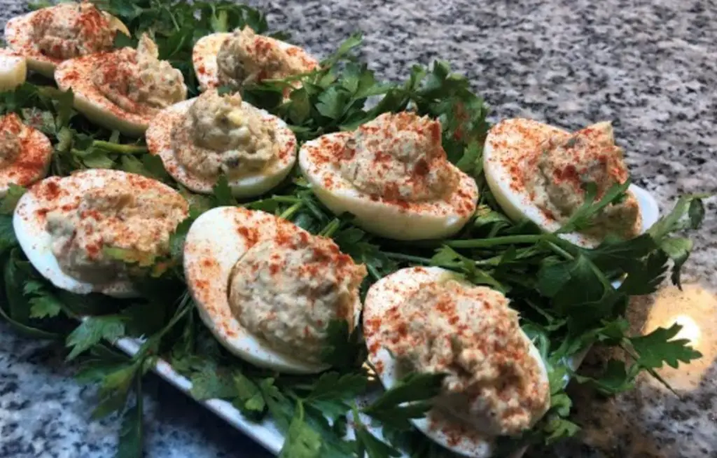 Tuna stuffed deviled eggs – Easy Family Recipes!