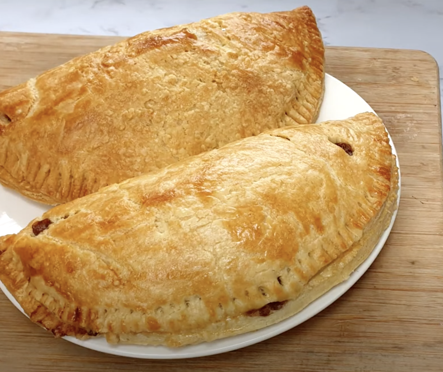 CORNISH BEEF PASTIE – 1k Recipes!